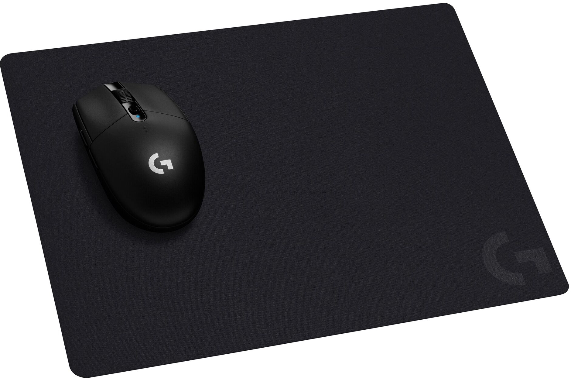 Logitech G240 músarmotta | ELKO