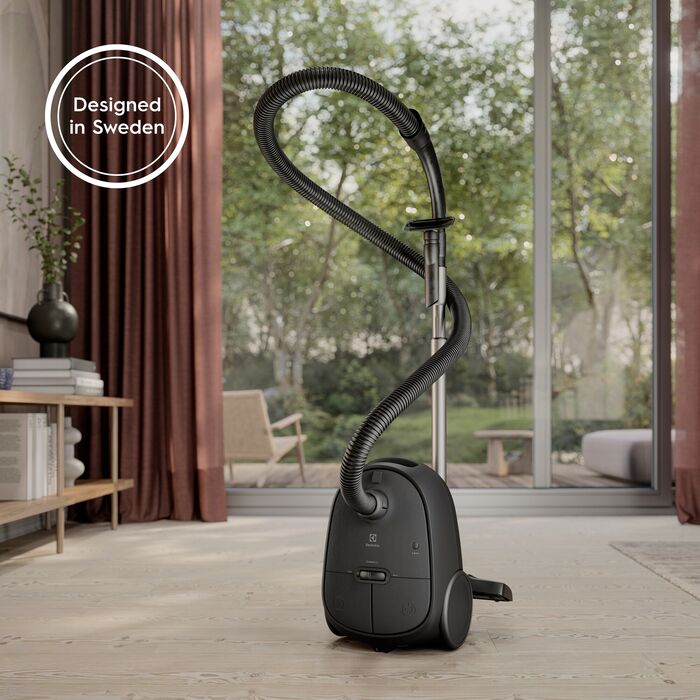 Electrolux Clean 600 ryksuga - Svört | ELKO